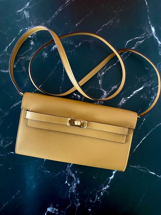 Hermès - KELLY TO GO / Caramel / Gold hardware (Neu und ...