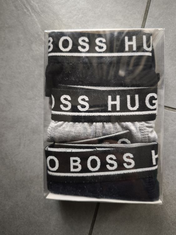 boxer Hugo Boss tg L (Nuovo e nell'imballaggio originale) a Stabio per ...