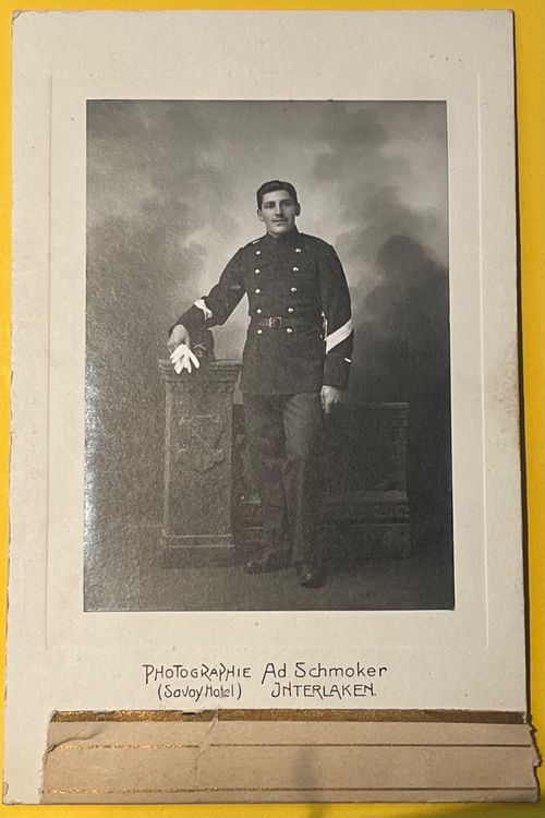 Antikes Foto, Soldat in Uniform Interlaken Savoy Hotel,... (Gebraucht ...