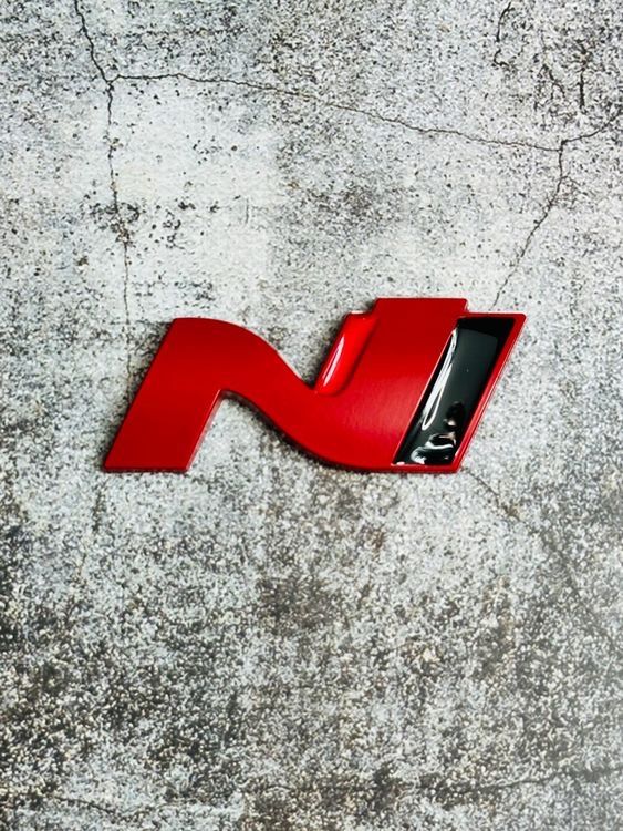Hyundai N Emblem Schriftzug Logo aus Metall NEU in Rotmatt (Neu und ...