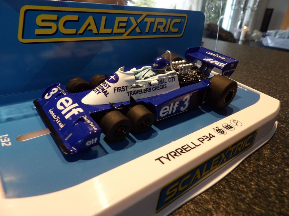 Scalextric 1:32 C4245 Tyrrell P34 - 1977 Belgian Grand Prix (Neu und originalverpackt) in Wangen ...
