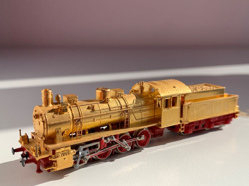 Spur N ARNOLD Rheingold Lok BR18, Standmodell "Goldie" | Kaufen auf Ricardo