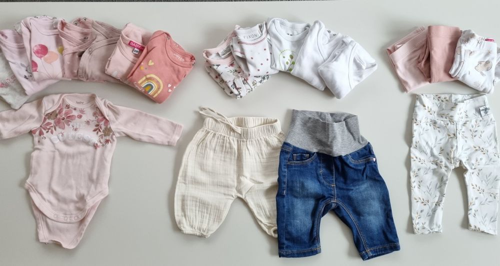 Baby Newborn Start-Box Mädchen (Gebraucht) in Rüschlikon für CHF 21 ...