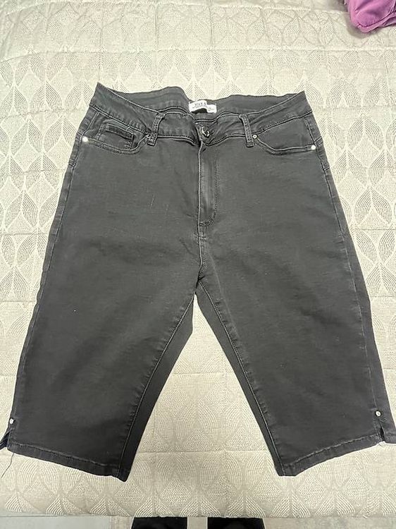 Short femme Max & Liu taille 42 (D'occasion) à St-Sulpice VD pour CHF ...