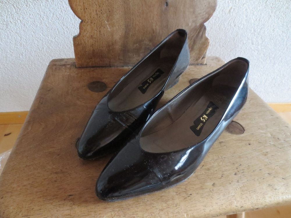Lack Damen Pumps Gr. 38 K & S (Gebraucht) in Männedorf für CHF 19 – mit ...