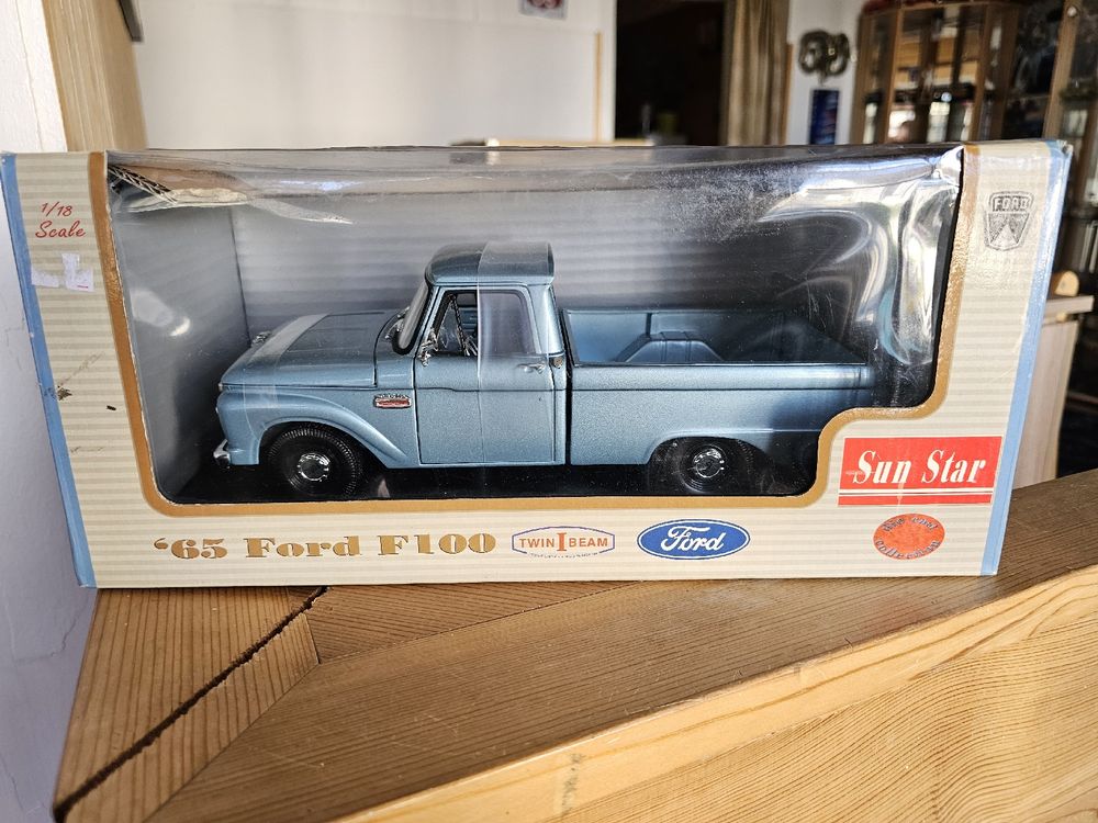 65'Ford F100 Pick Up 1:18 Neu (Neu und originalverpackt) in Goldingen für CHF 50 – mit Lieferung ...