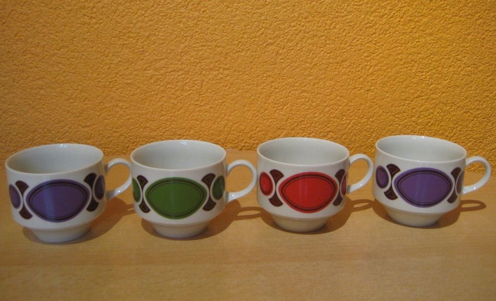 Tassen / Kaffeetassen 70er (Gebraucht) in Langendorf für CHF 14 – mit ...