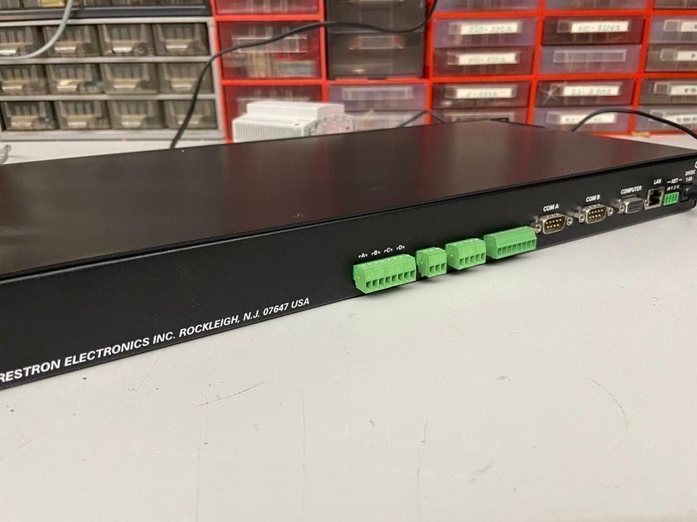 Crestron MC2E inkl. TPS-6X Touchscreen (Gebraucht) in Zwieselberg für ...