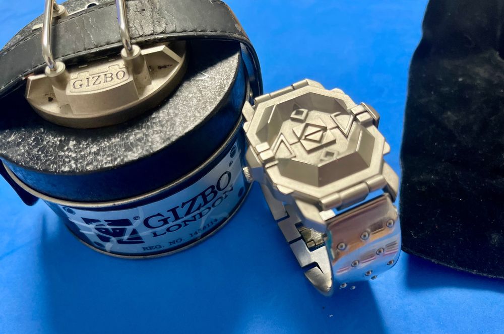 ALEXANDER HI- TEK GIZBO LONDON DESING UHR mega selten (Gebraucht) in ...