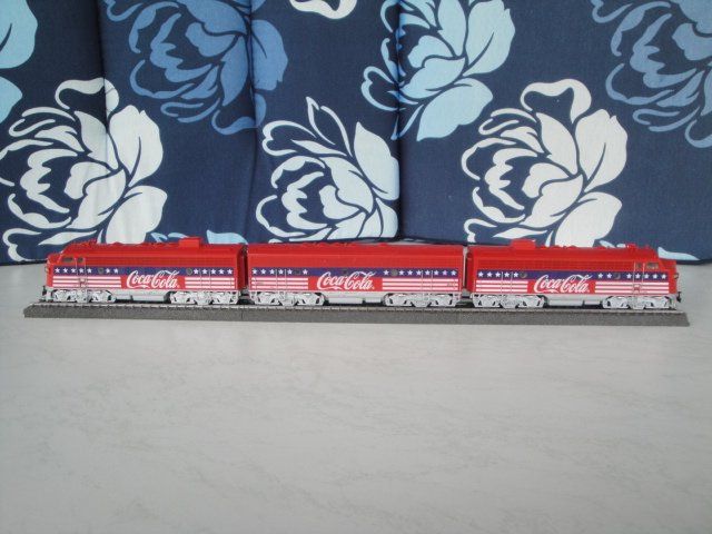 Märklin HO Mfx 39622. Locomotive F7 Coca-Cola, selon photos (Neu und ...