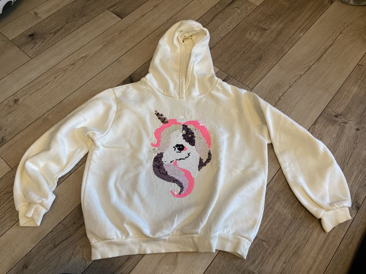 Sweat fille 🦄 H&M - 134-140/9-10 ans (D'occasion) à Sornard (Nendaz ...