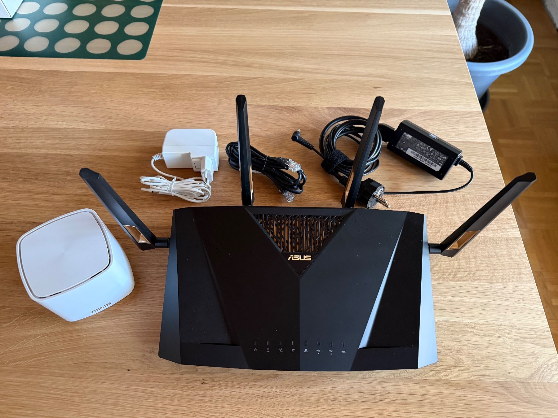 ASUS RT-AX88U Gaming + 1 Mesh-System ZenWiFi AX Mini (XD4) (Gebraucht ...