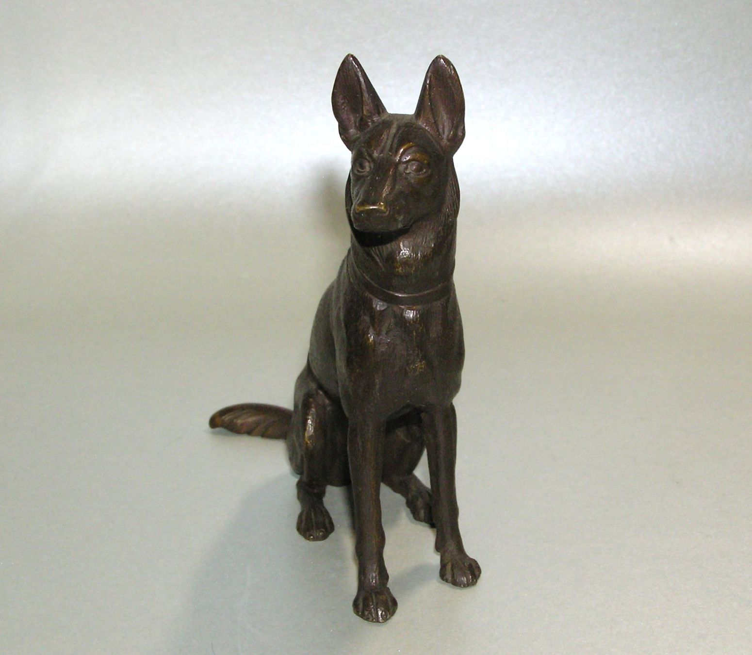 ALTE BRONZE FIGUR SCHÄFERHUND SKULPTUR (Gebraucht) in Grenchen für CHF ...
