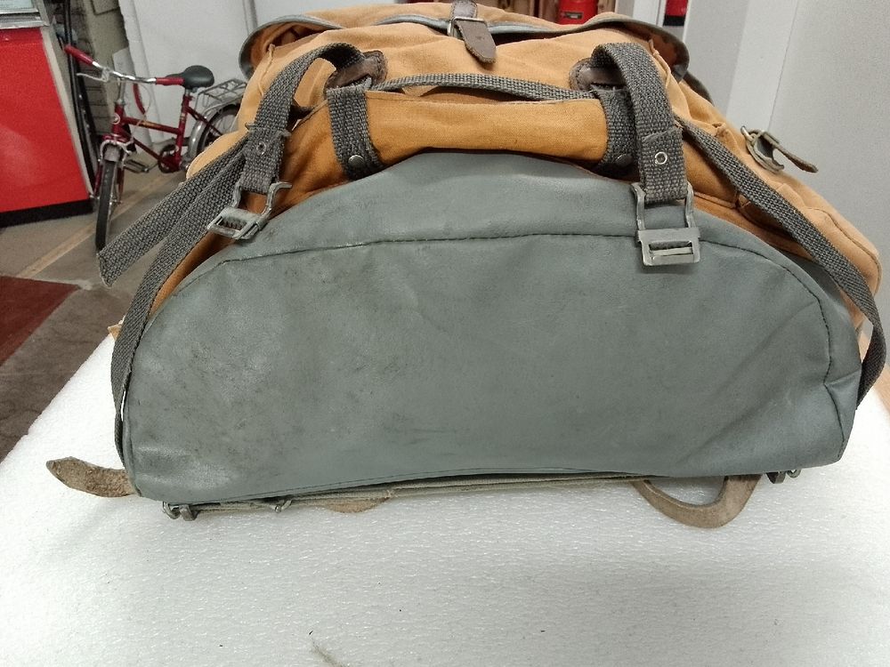 Alter Rucksack | Kaufen auf Ricardo