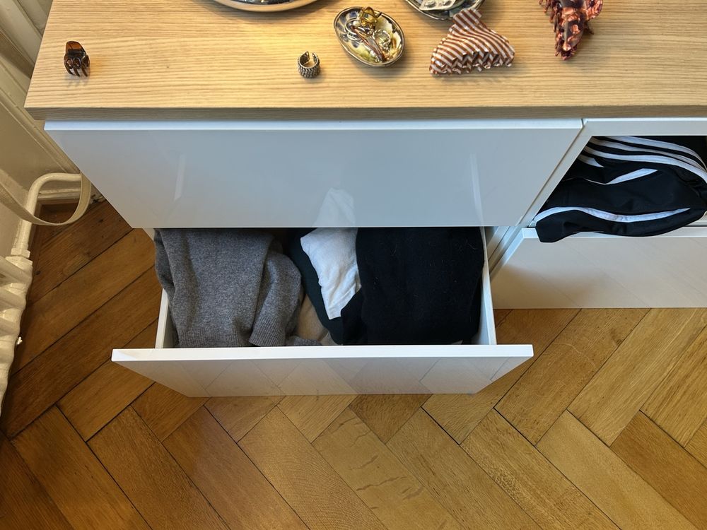Ikea Besta (Fernseh)Möbel (Gebraucht) in Basel für CHF 65 – nur ...