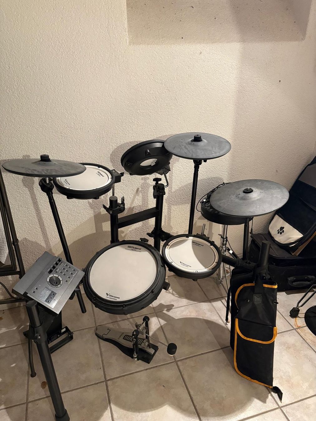 Spannende E Drum Gebraucht Bilder