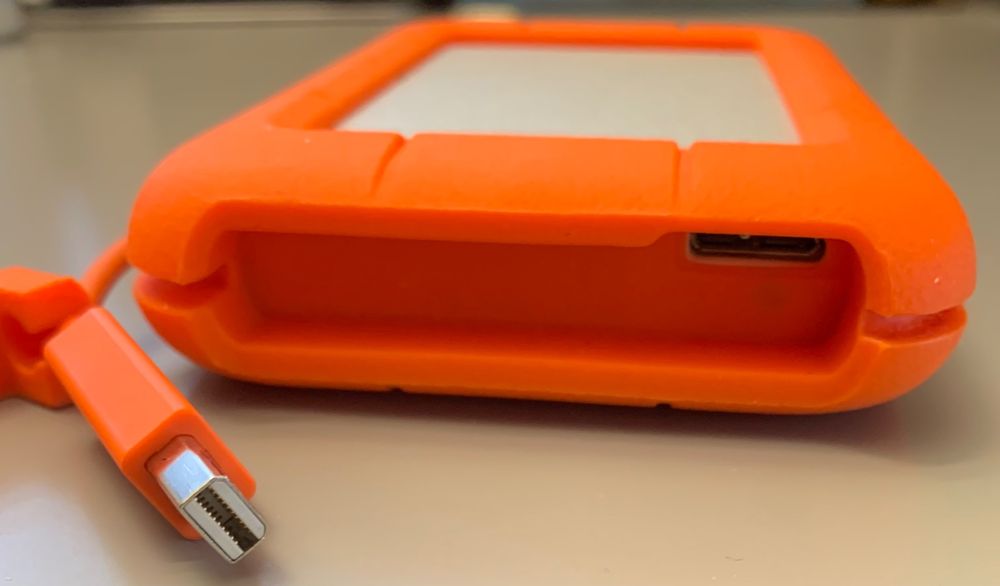 LaCie Rugged Thunderbolt with integrated Thunderbolt cable | Kaufen auf ...