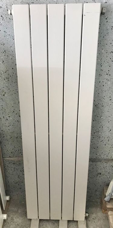 Heizkörper Zehender, Radiator, Heizwand (Gebraucht) in Igis für CHF 80 – mit Lieferung auf ...