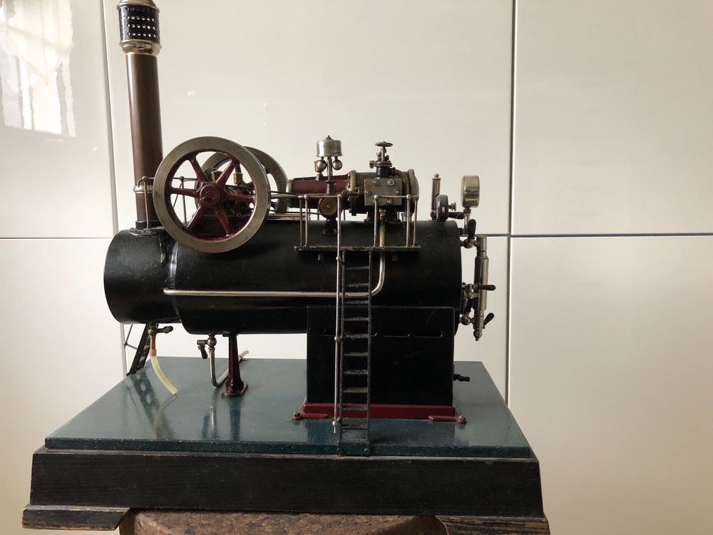 Dampfmaschine Wilhelm Bischoff, Dresden (Gebraucht) in Niederurnen für CHF 1460 – mit Lieferung ...