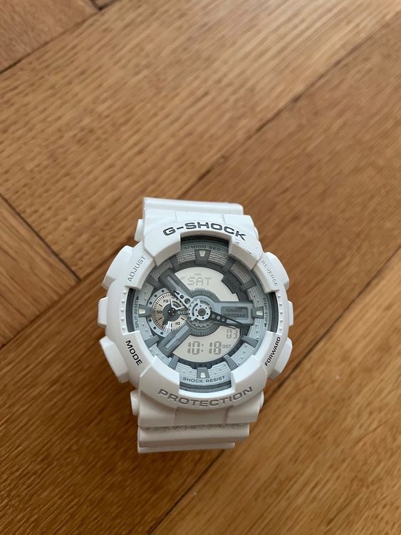 Casio Uhr G-Shock GA-110C weiss (Gebraucht) in Basel für CHF 65 – nur ...