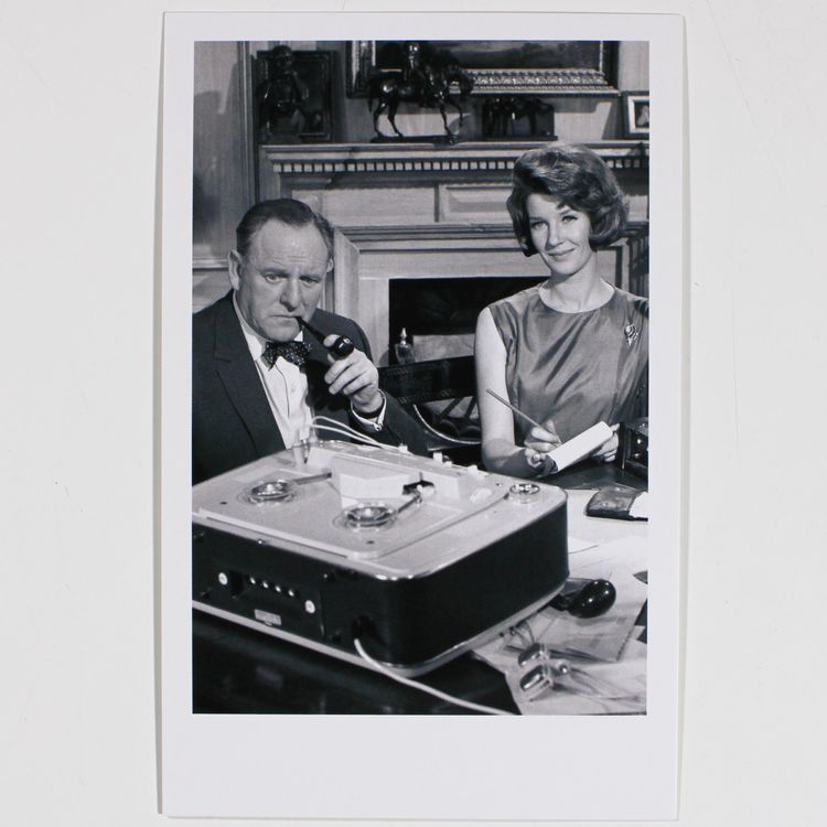 Postkarte James Bond 007 M & MISS MONEYPENNY | Kaufen auf Ricardo