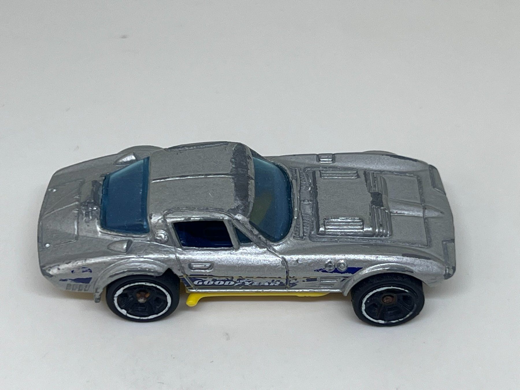 Hot Wheels Corvette Grand Sport #230 (Gebraucht) in Wildegg für CHF 1.5 – mit Lieferung auf ...