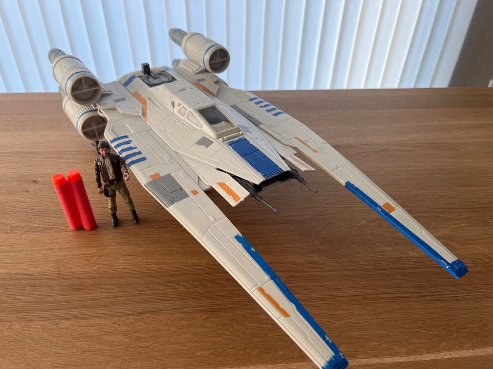 Hasbro U-Wing mit Nerfschuss und Figur | Kaufen auf Ricardo