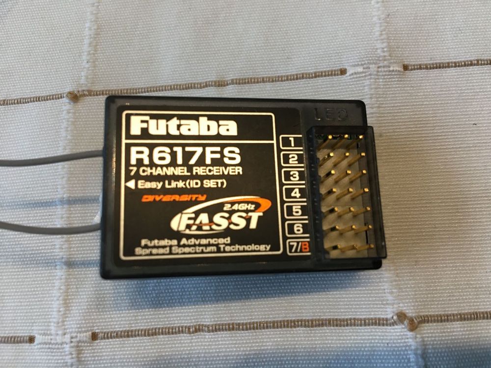FUTABA Empfänger R617FS - 7 Kanal | Kaufen auf Ricardo