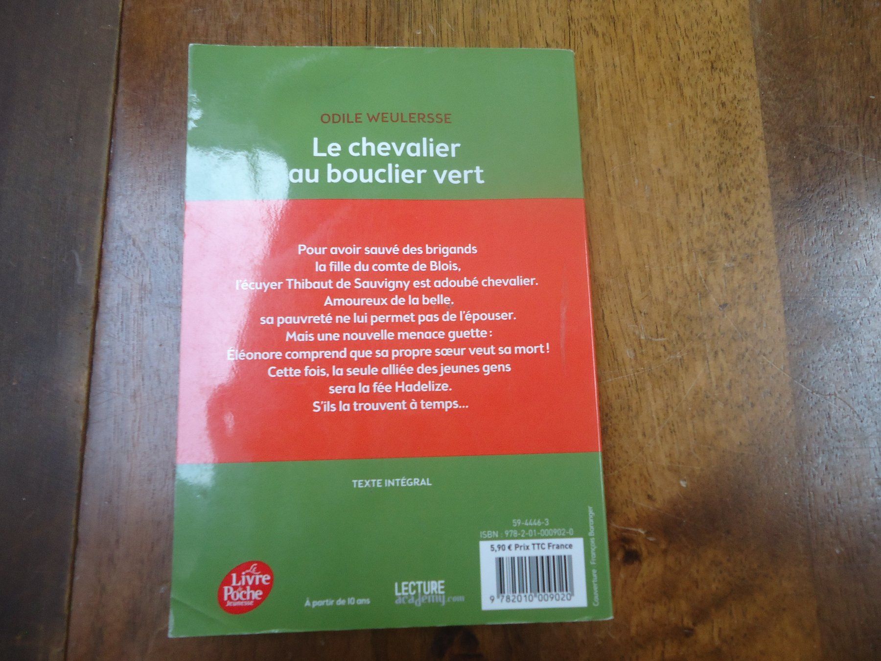 Le chevalier au bouclier vert (D'occasion) à Vessy pour CHF 1 – avec ...