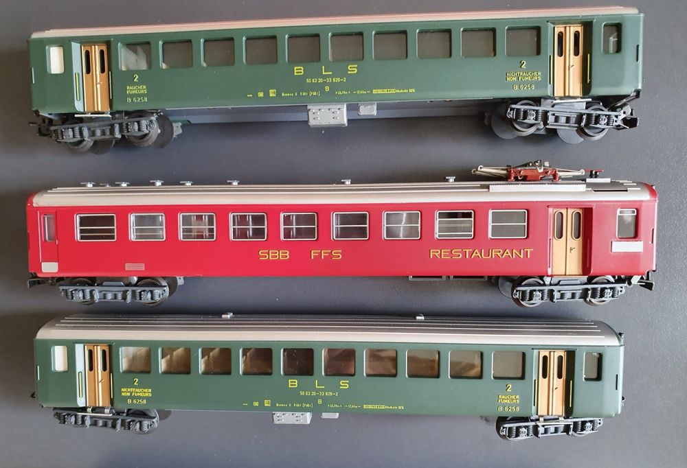 Modelleisenbahn (08) HAG 5x Wagen SBB, BLS, Restaurant (Gebraucht) in Zürich für CHF 55 – mit ...