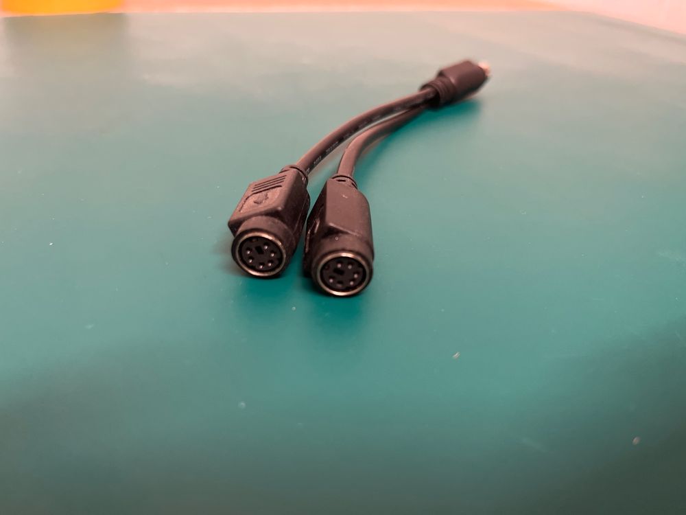 Câble adaptateur splitter PS2 | Kaufen auf Ricardo
