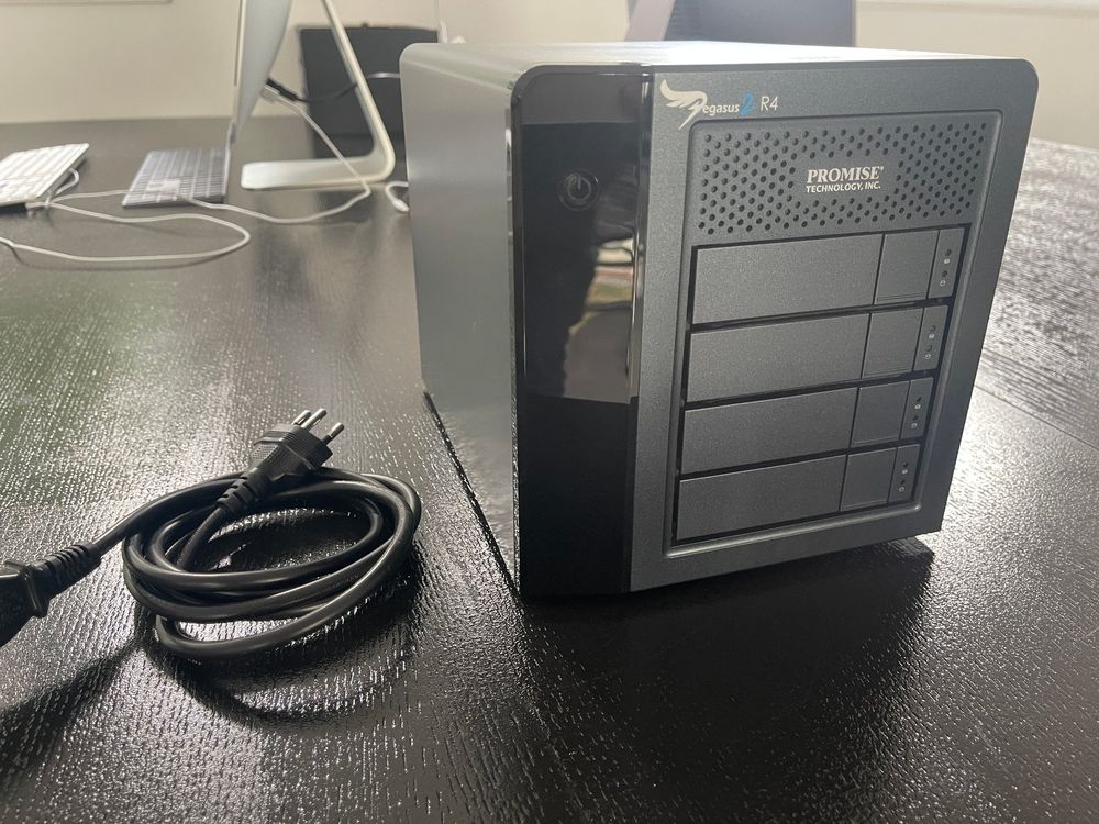 Promise RAID Pegasus R2 Thunderbolt, Speicher 8TB (8'000GB) | Kaufen ...