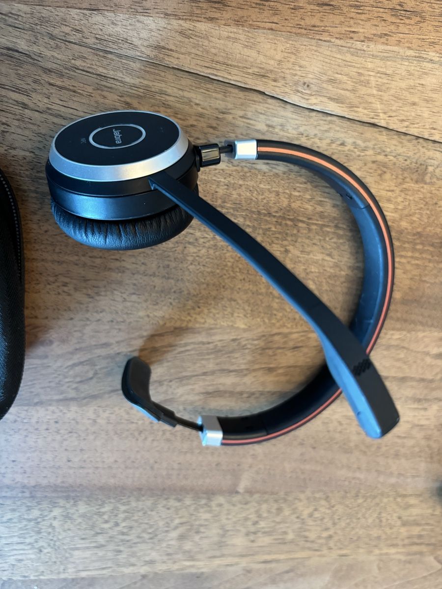 Jabra Evolve 65 inkl. Ladestation MUSS ABGEHOLT WERDEN (Gebraucht) in ...