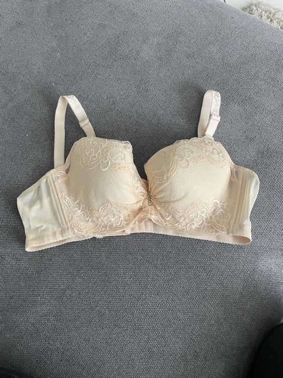 Neuer BH in Grösse 80D - Bequem und stützend für Alltag! (Neu und ...