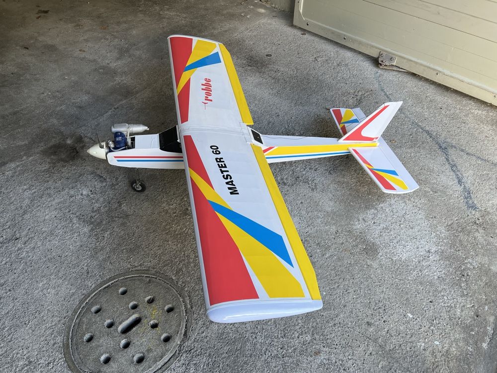 Modellflugzeug Robbe Master 60 (Gebraucht) in Münchenwiler für CHF 42 – nur Abholung auf Ricardo ...