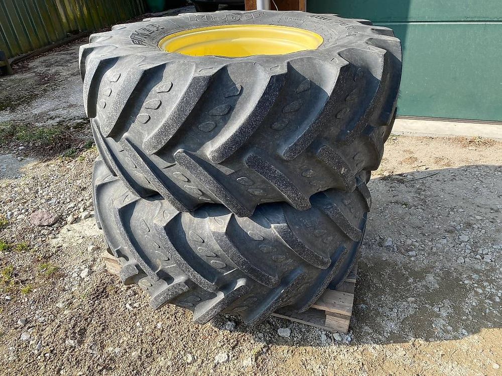 John Deere Räder 24 Zoll (Gebraucht) in Oetwil am see für CHF 1000 ...