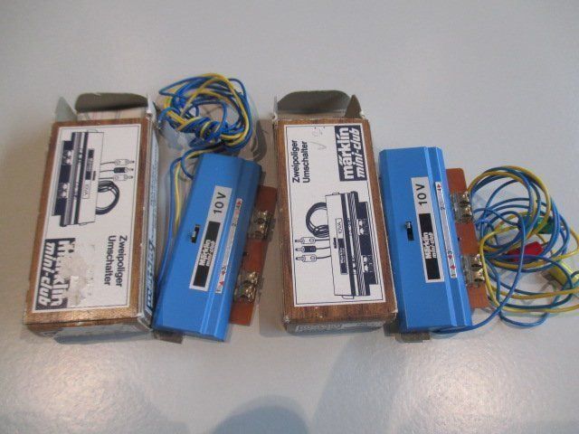 StarRecordsGmbH: Märklin 8947 2 x Zweipoliger Umschalter (Neu (gemäss ...