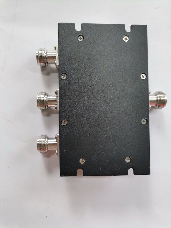 3-Way Wilkinson Splitter, Antenna Splitter (Neu (gemäss Beschreibung ...