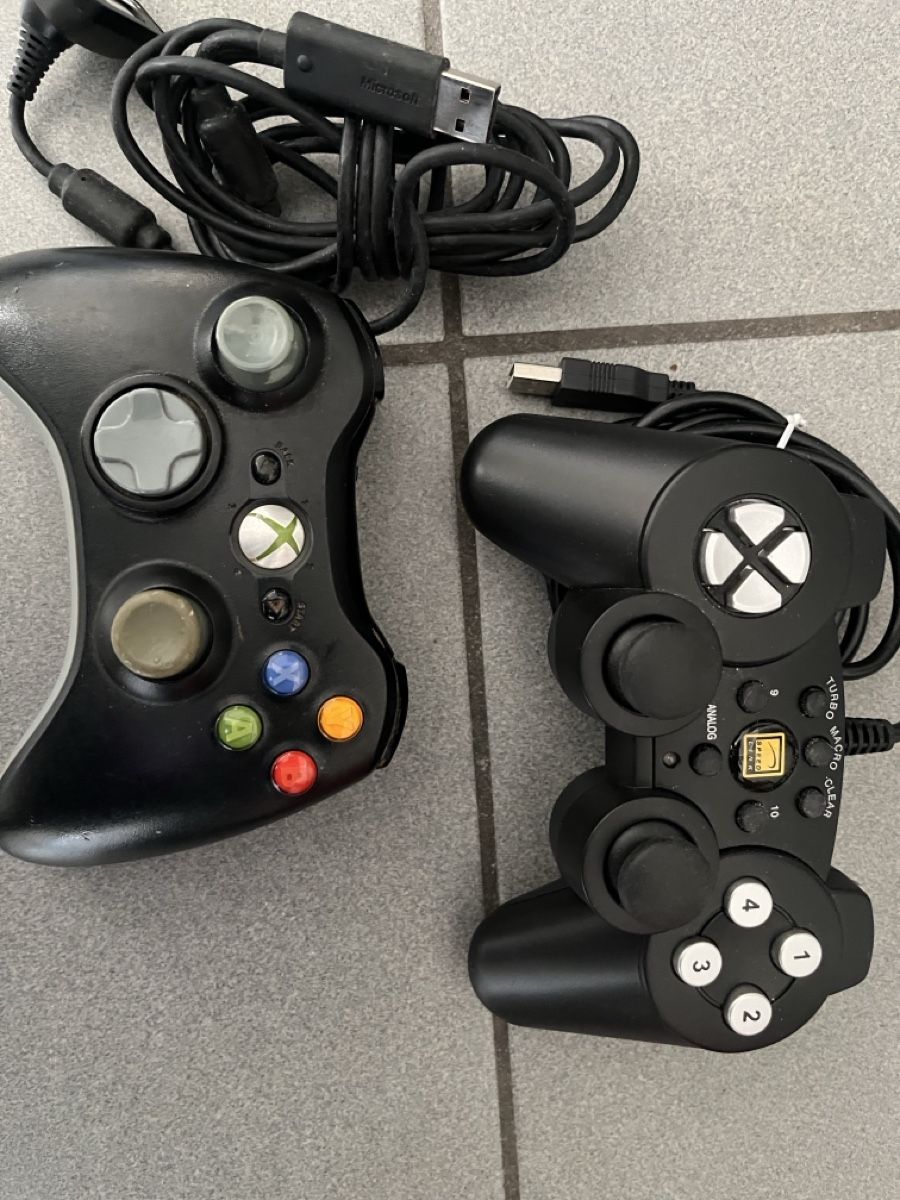 Due controller gaming usati: Speedlink e Xbox 360 (Gebraucht) in ...