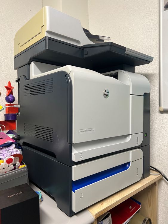 HP Color LaserJet 500 MFP M575 mit Zusatzschublade 500 Blatt (Defekt ...