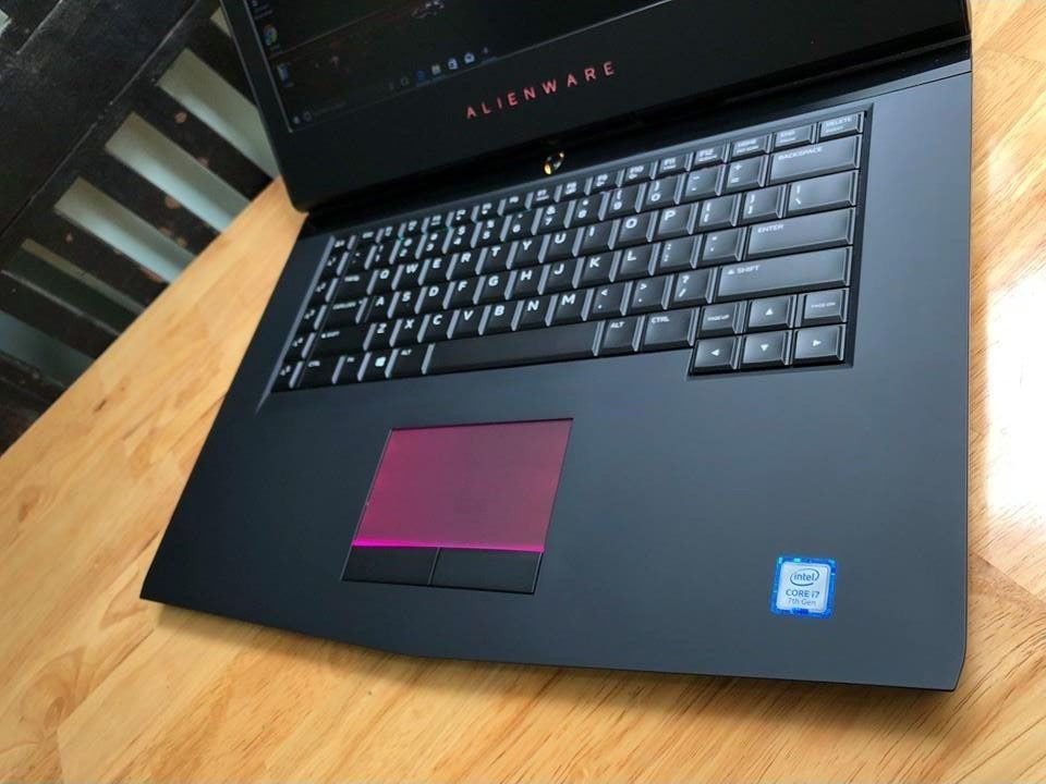 Alienware 15R4 mit GTX 1070, 144Hz IPS Display (Gebraucht) in Widnau ...