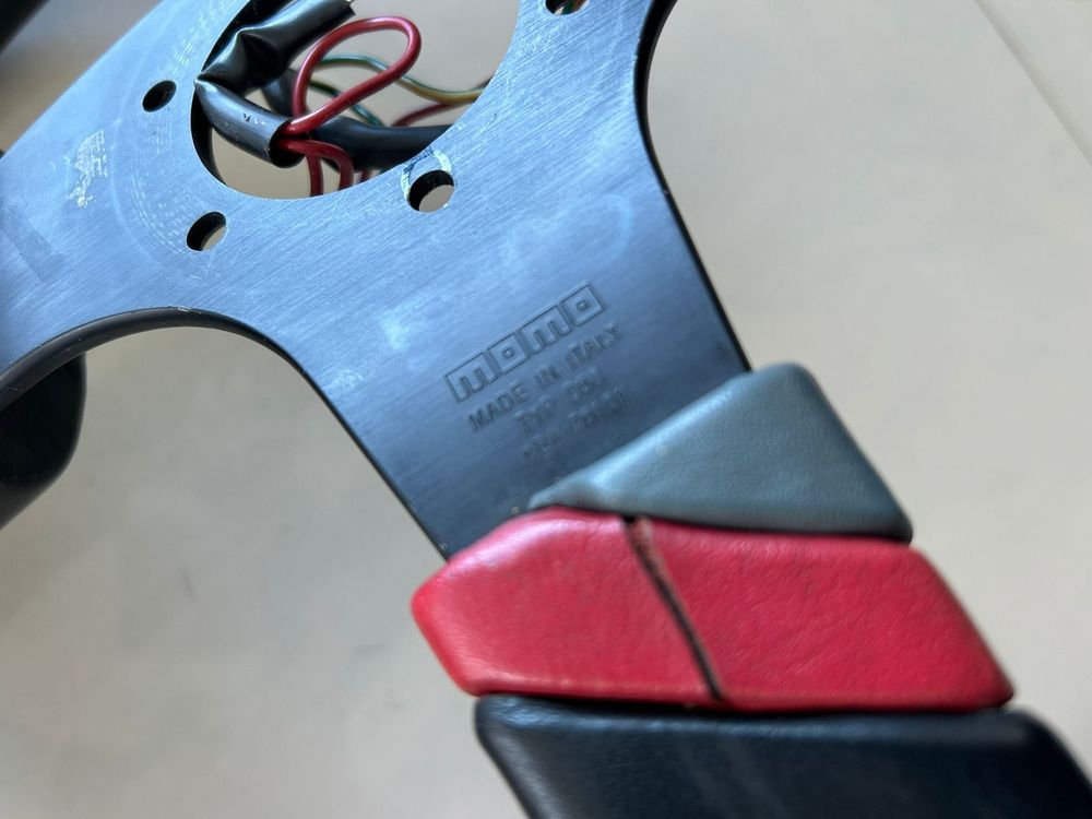 Lenkrad Porsche 964 MOMO D36 | Kaufen auf Ricardo