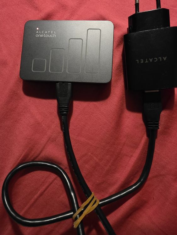 Alcatel One Touch Router/Modem 4G LTE portatile (Gebraucht) in Roveredo ...