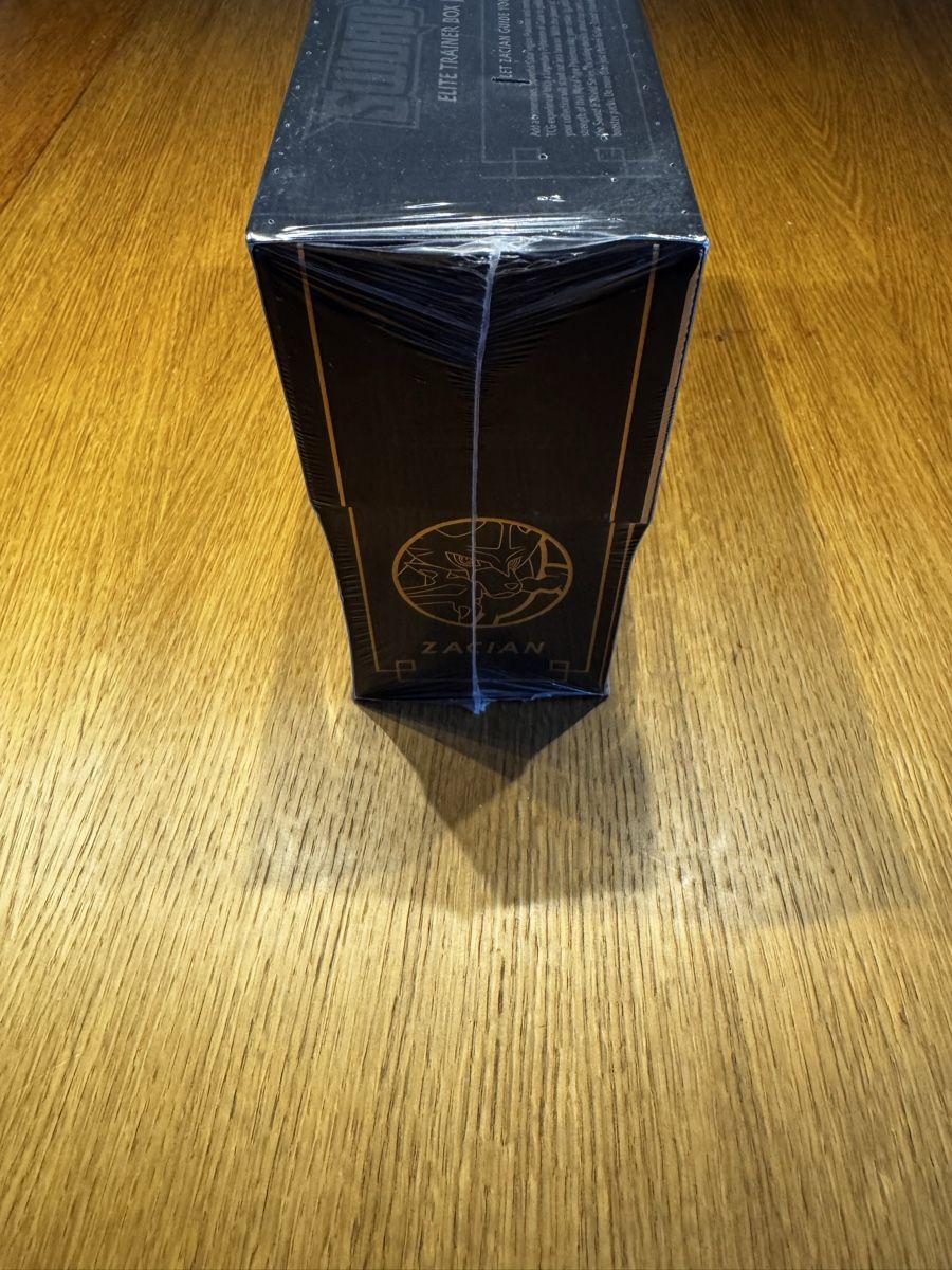 Pokemon Sword & Shield Zacian Elite Trainer Box Plus (Neu und ...