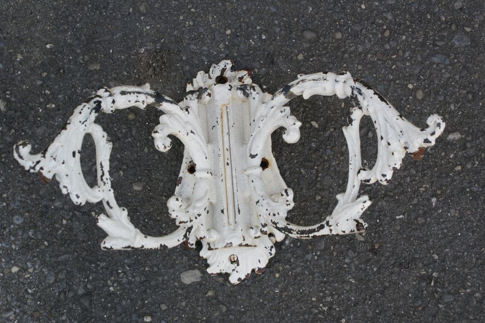 Uraltes Gussteil Stück für die Wand, Wandhalter (Gebraucht) in Buchs AG ...