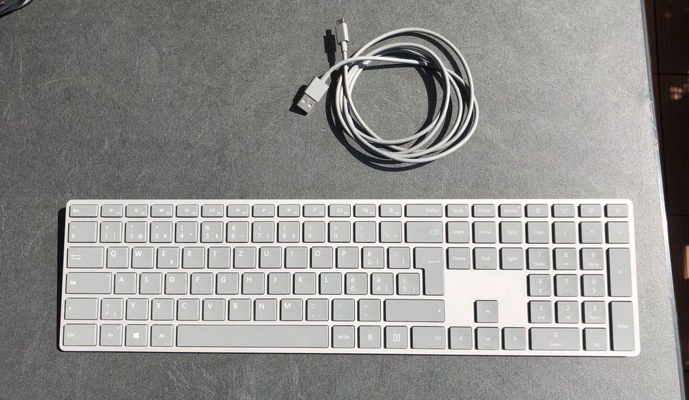 Microsoft Modern Keyboard Fingerprint ID | Kaufen auf Ricardo