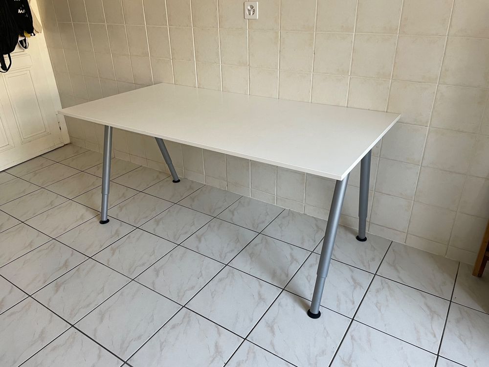 Ikea Thyge (Gebraucht) in Lausanne für CHF 22 – nur Abholung auf ...