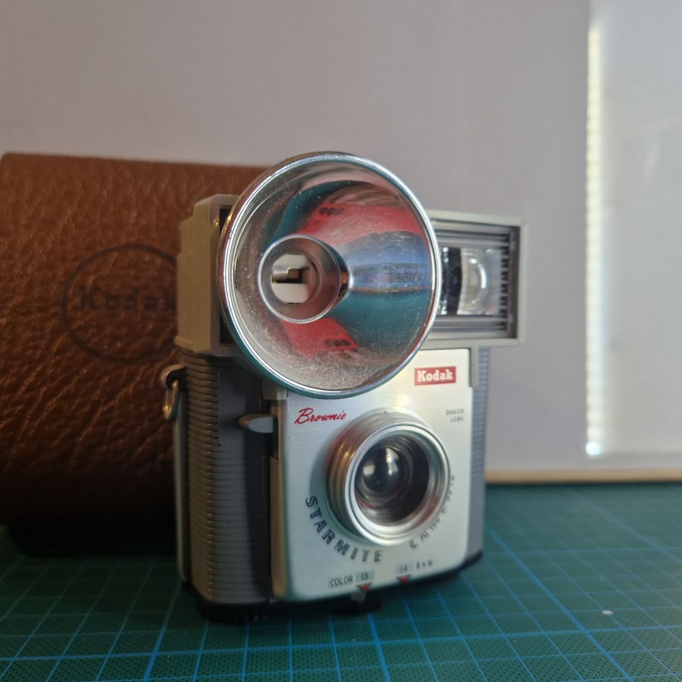 Kodak Brownie Starmite Appareil Photo Vintage + Pellicule (D'occasion ...