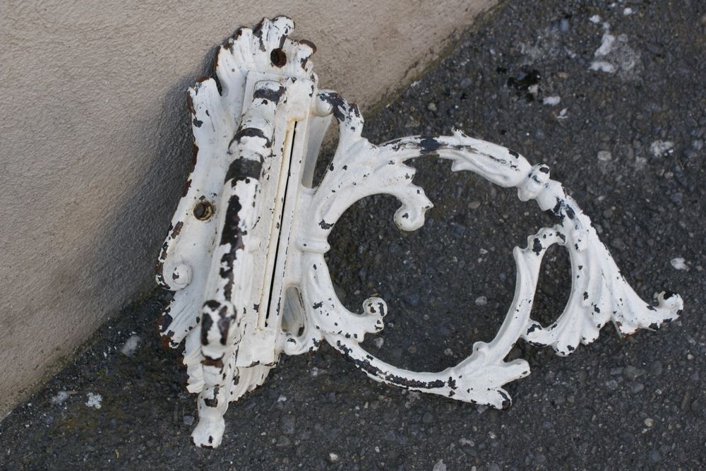 Uraltes Gussteil Stück für die Wand, Wandhalter (Gebraucht) in Buchs AG ...