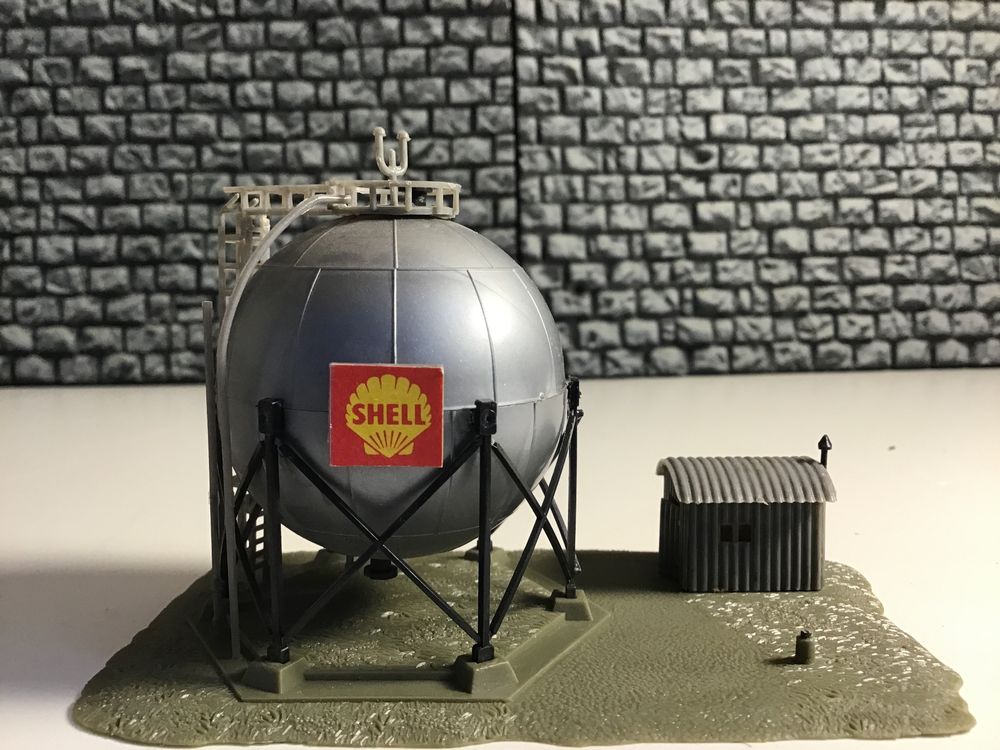 Modelleisenbahn Tankstellen BP Shell Spur Z Faller Gebäude | Kaufen auf ...